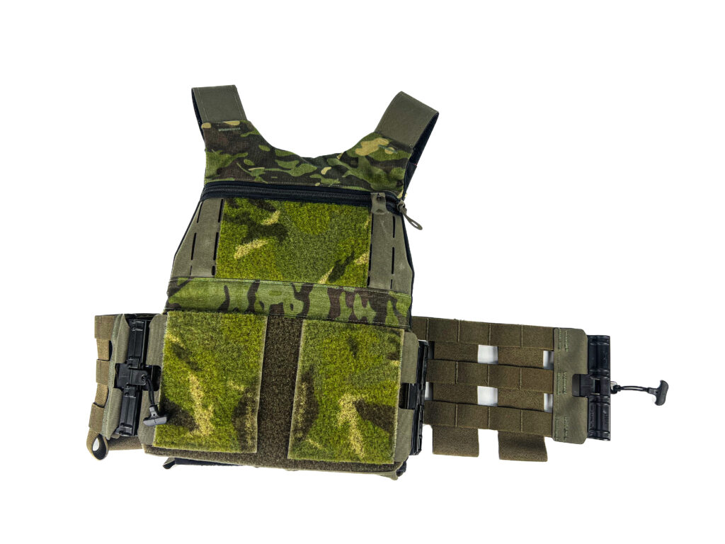 VENGEANCE Plate Carrier Gunfighting Kit W/ Level 4 Armor Plates ...